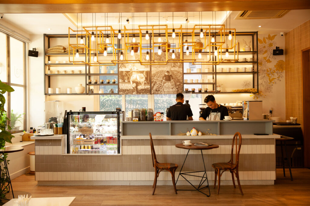 Unique & Creative Cafe Design Ideas to Attract Customers